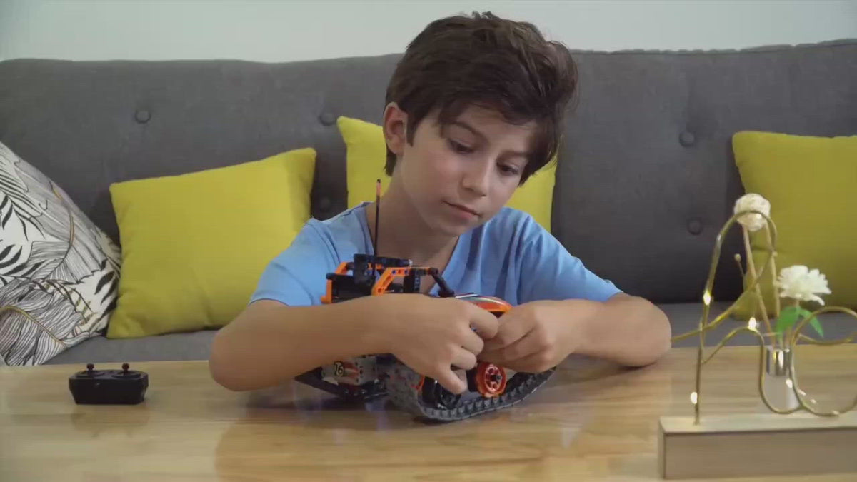 Remote Control Car Building Kit - RC Tracked Racer 3 in 1 Building Set ...